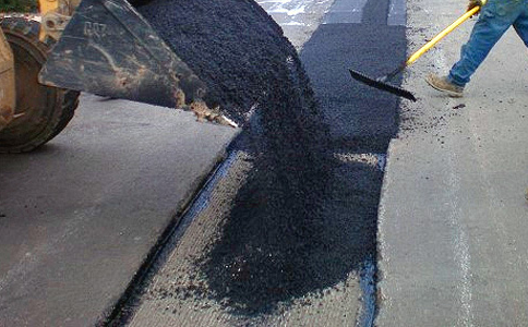 Asphalt for Maintaining Traffic