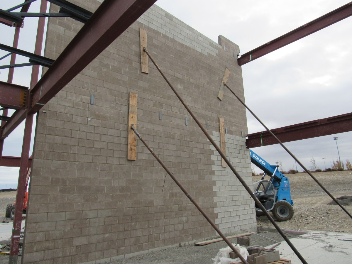 Masonry Wall Bracing Systems Church Numerical Approaches For